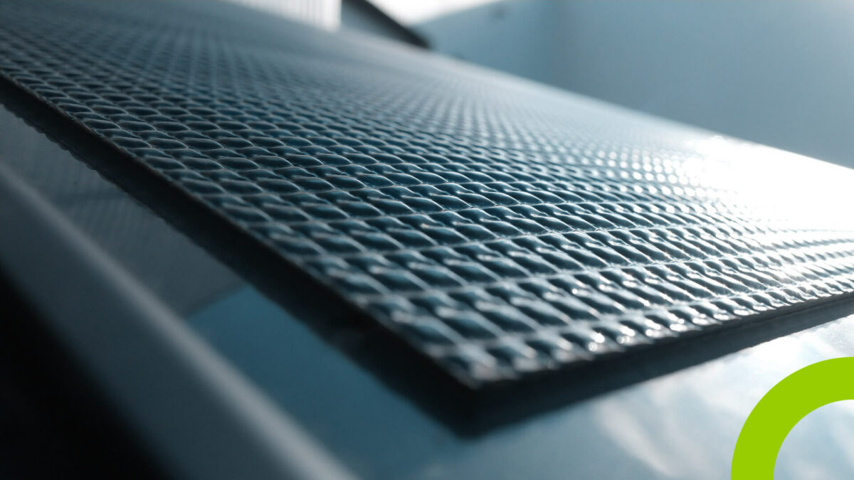 Solar panel manufacturer for the automotive industry | OPES Solar Mobility